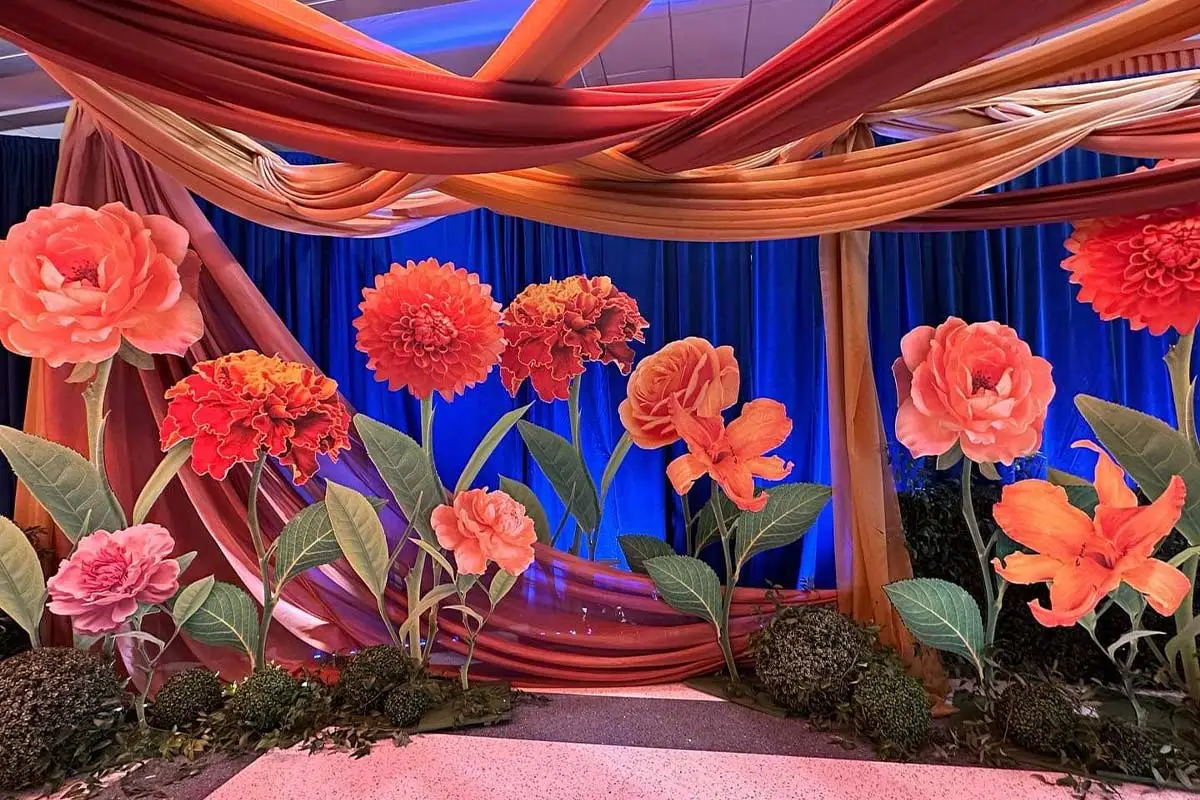 Creating Immersive Experiences for Conferences and Events: The Art of ...
