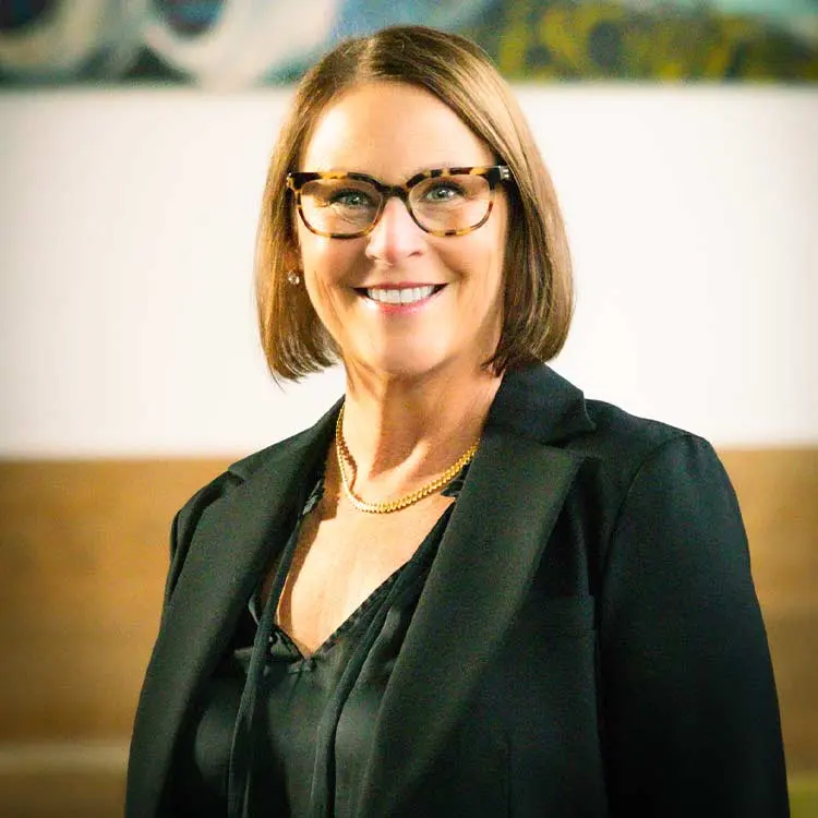 Cindy Wallace Named Executive Director » Exhibit City News